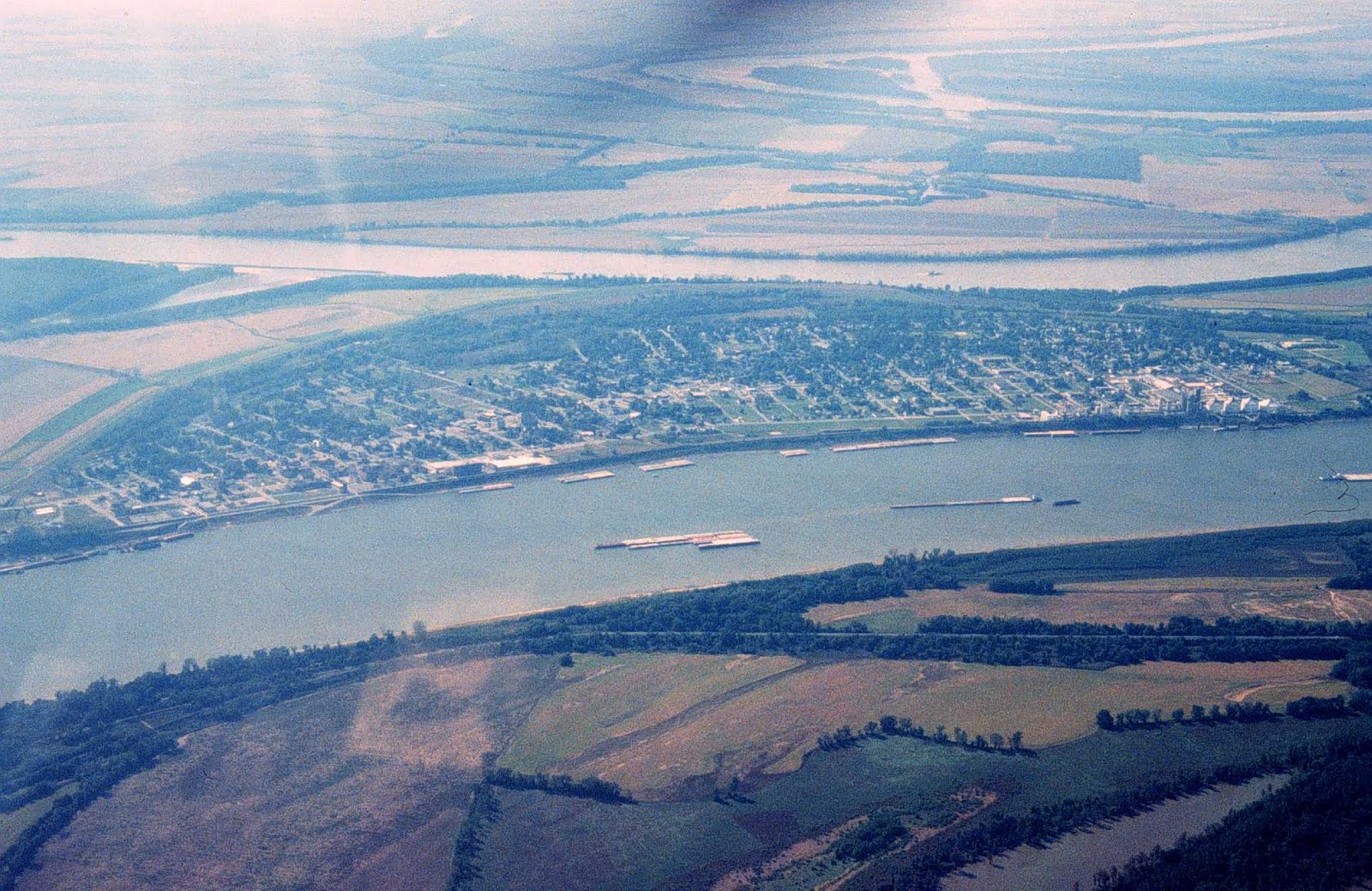 Out of The Loop: 04/01/2011 - 05/01/2011