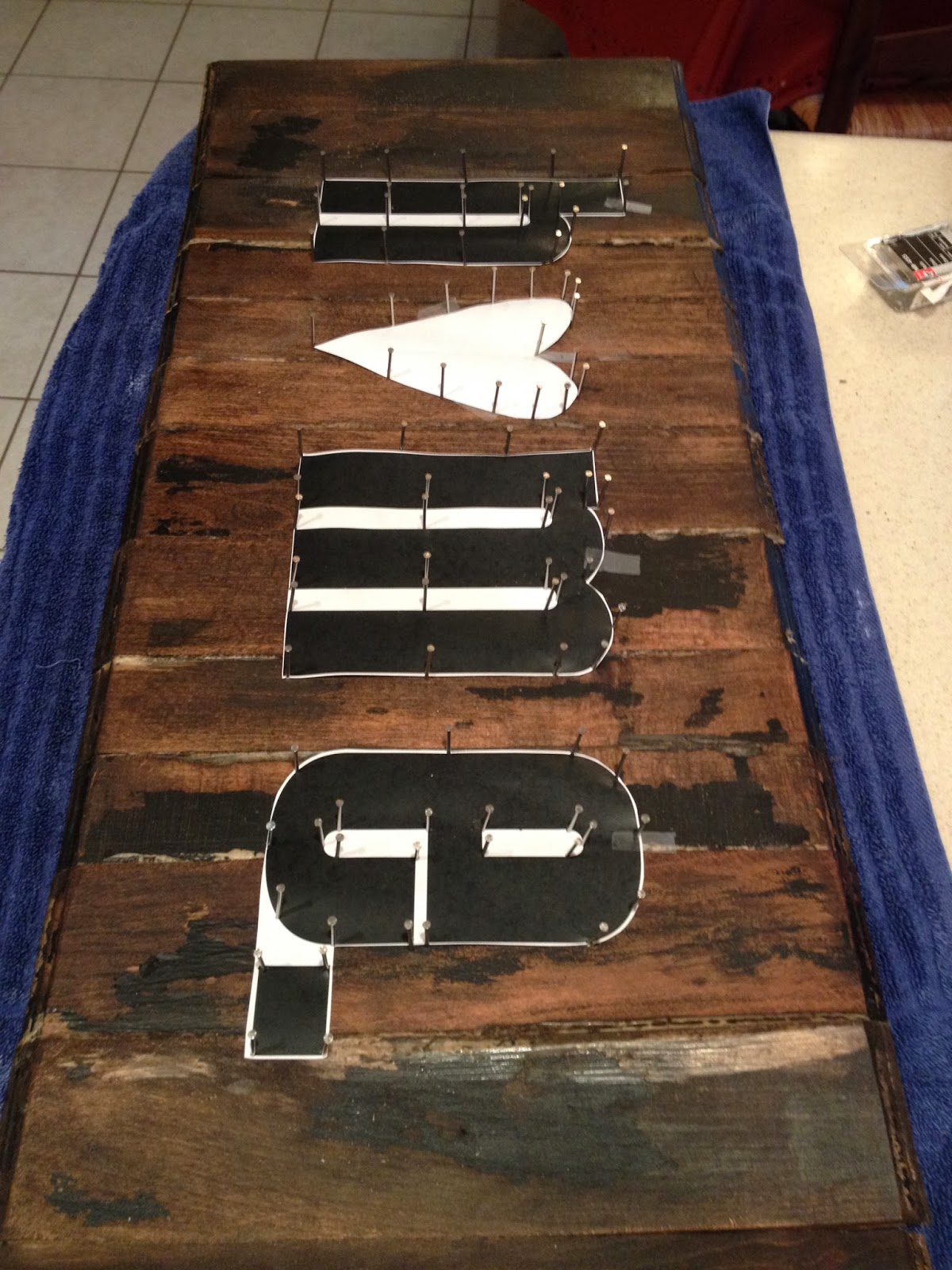 Mrs. Frog Prince: DIY String Art Tutorial