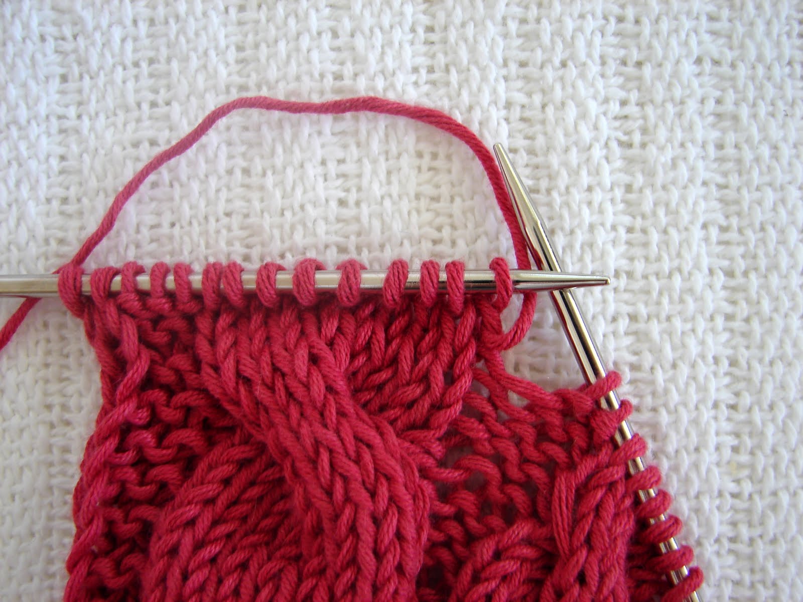 Ferby's Corner Knitting: Cabled top with yoke in short rows