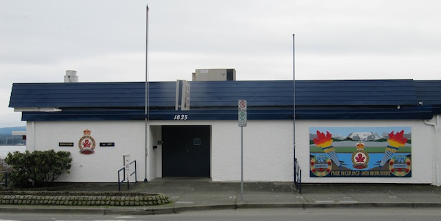 The Comox Valley - A Pictorial View: Town of Comox - Downtown Comox