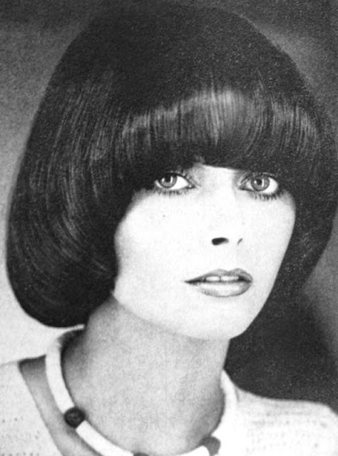 Hairstyle, Harper's Bazaar US June 1975 | Really short hair, Retro ...