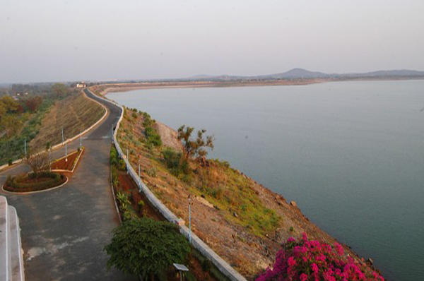 World Tour And Travel Guide: Bhavani Sagar Dam