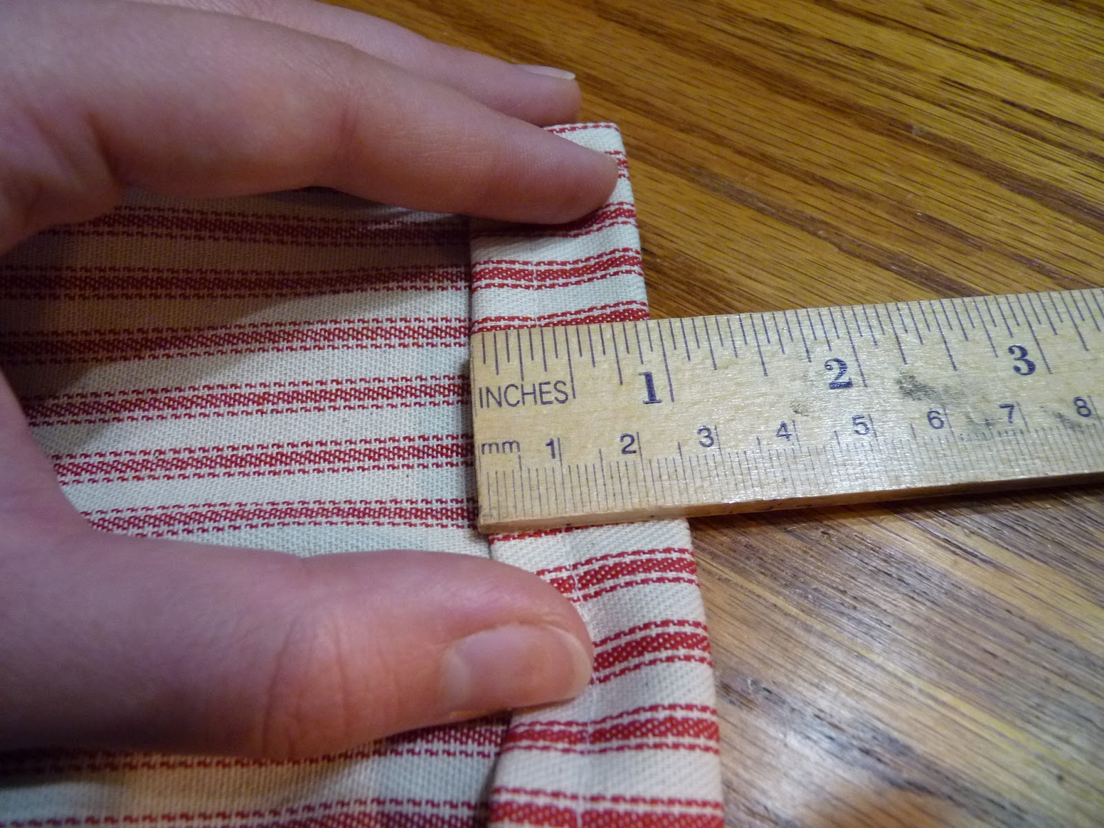 a-little-dancer-waiting-for-jadon-simple-curtain-tutorial