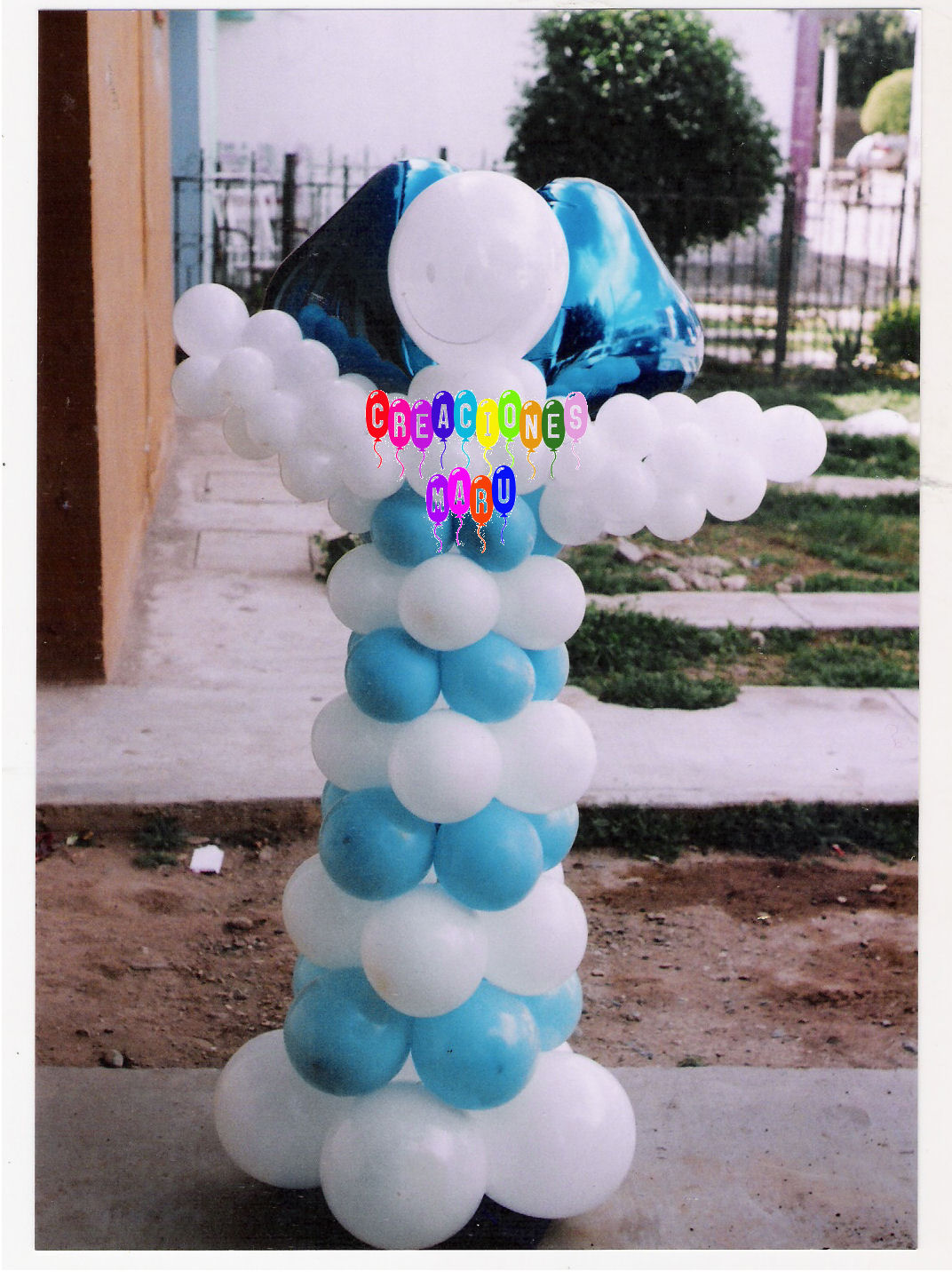 Ángeles con globos - Imagui