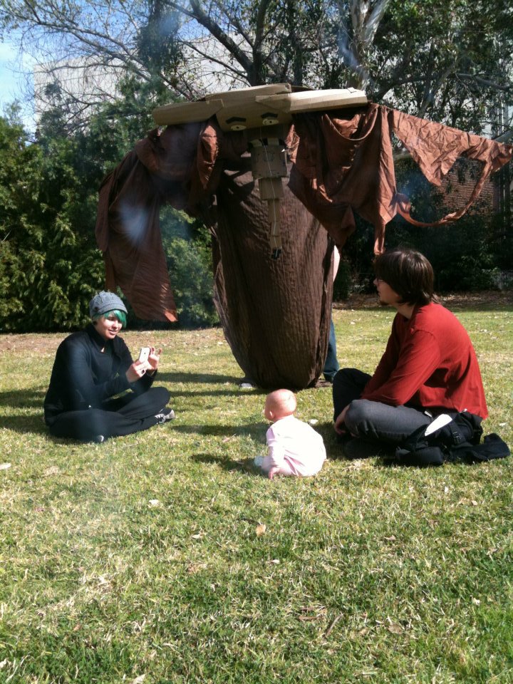 LeahNOlbrich: Large-Scale Puppet Workshop