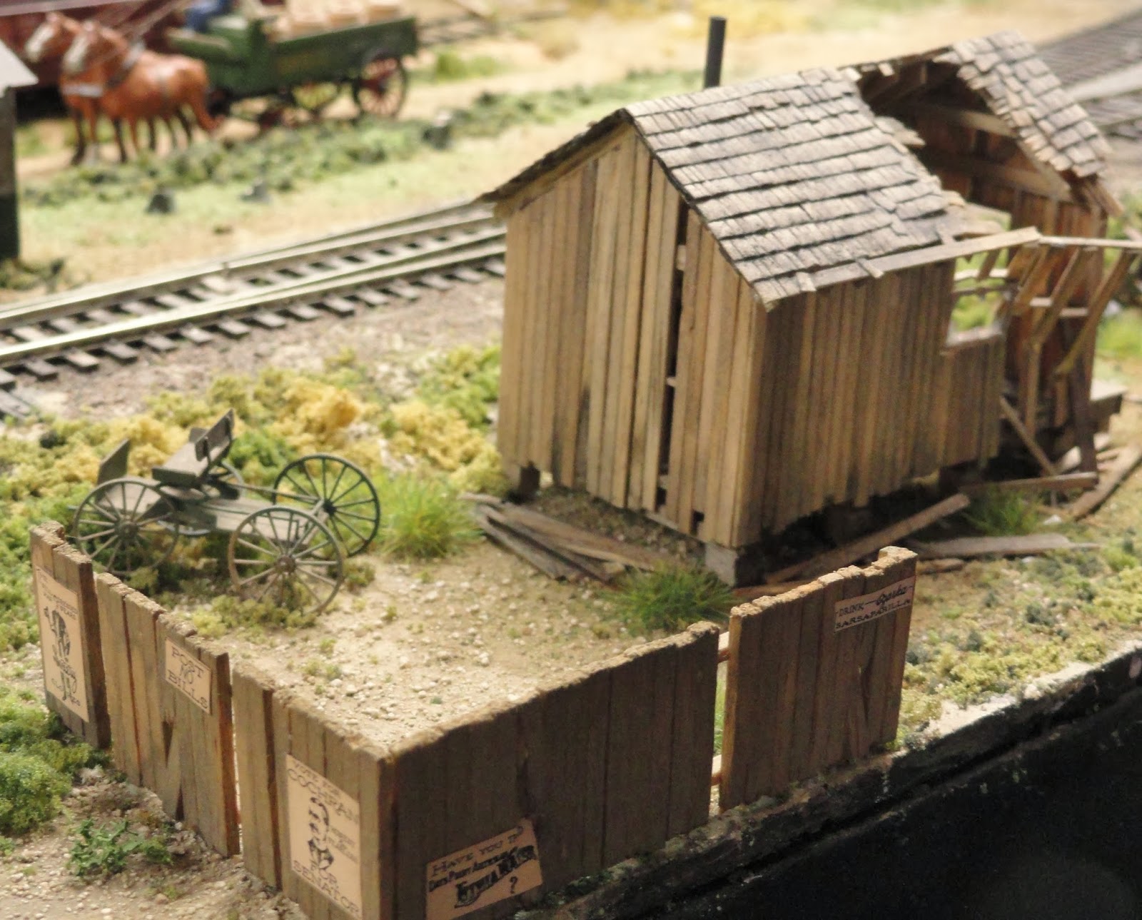 Model Railroad Minutiae: Abandoned shack installed on the layout