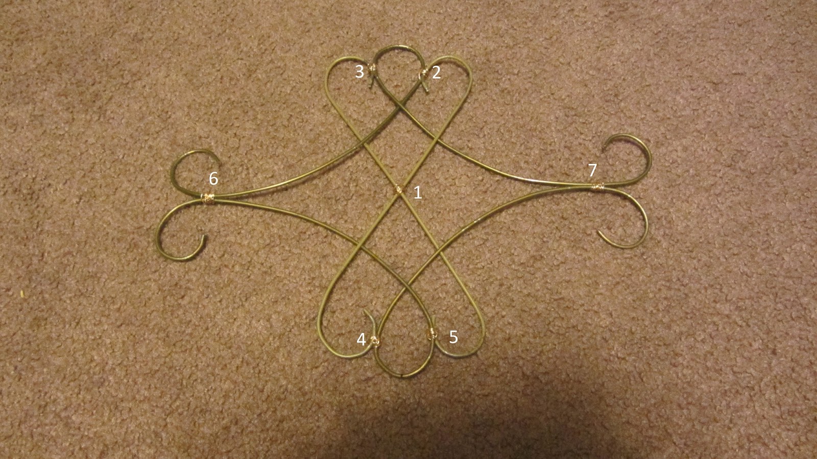 Beth's Lemonade: Faux Iron Scroll Decor from Wire Hangers