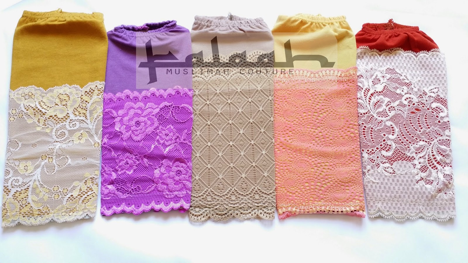 Falaah Muslimah Couture: Handsocks