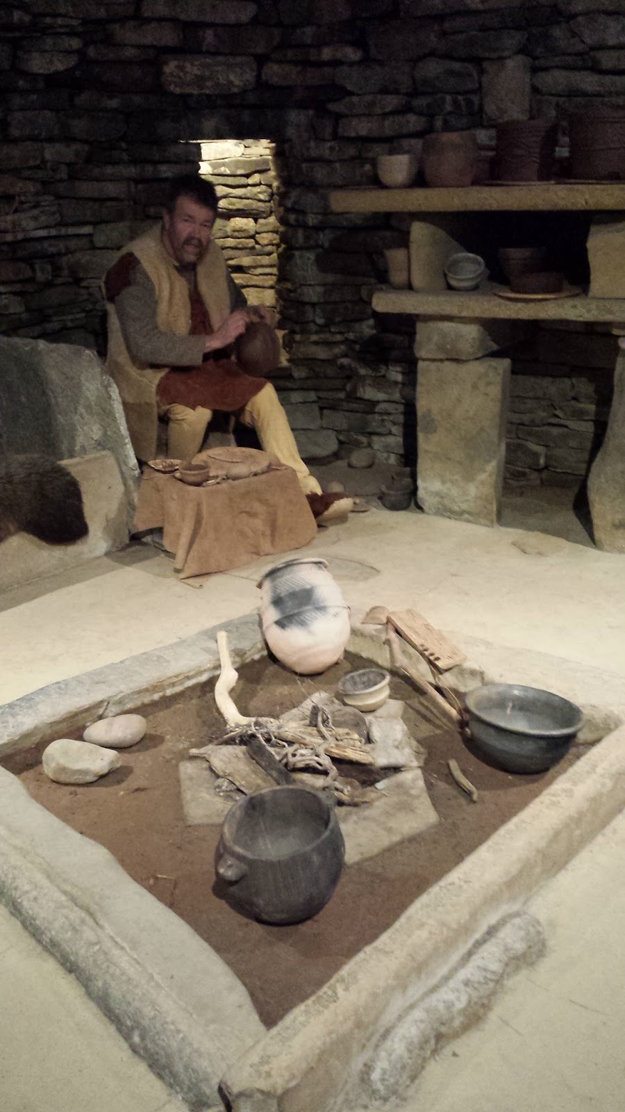 Graham's Potted History: Skara Brae Neolithic Pottery Demonstrations