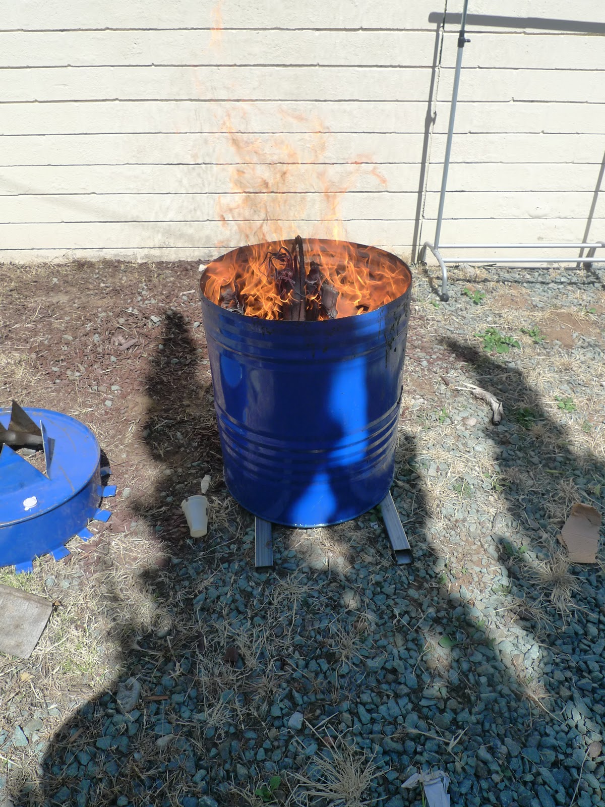 Recycle For Cash: Biochar making instructions - At home - Easy