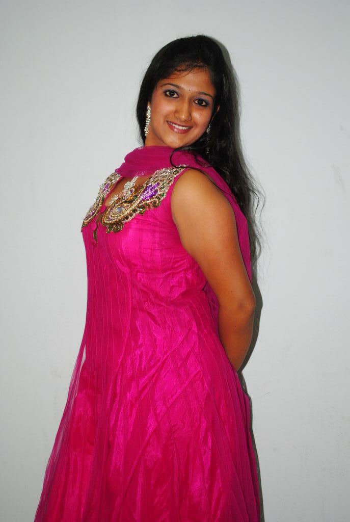 Film News: Chiri stills | Chiri latest images |Chiri photo pics