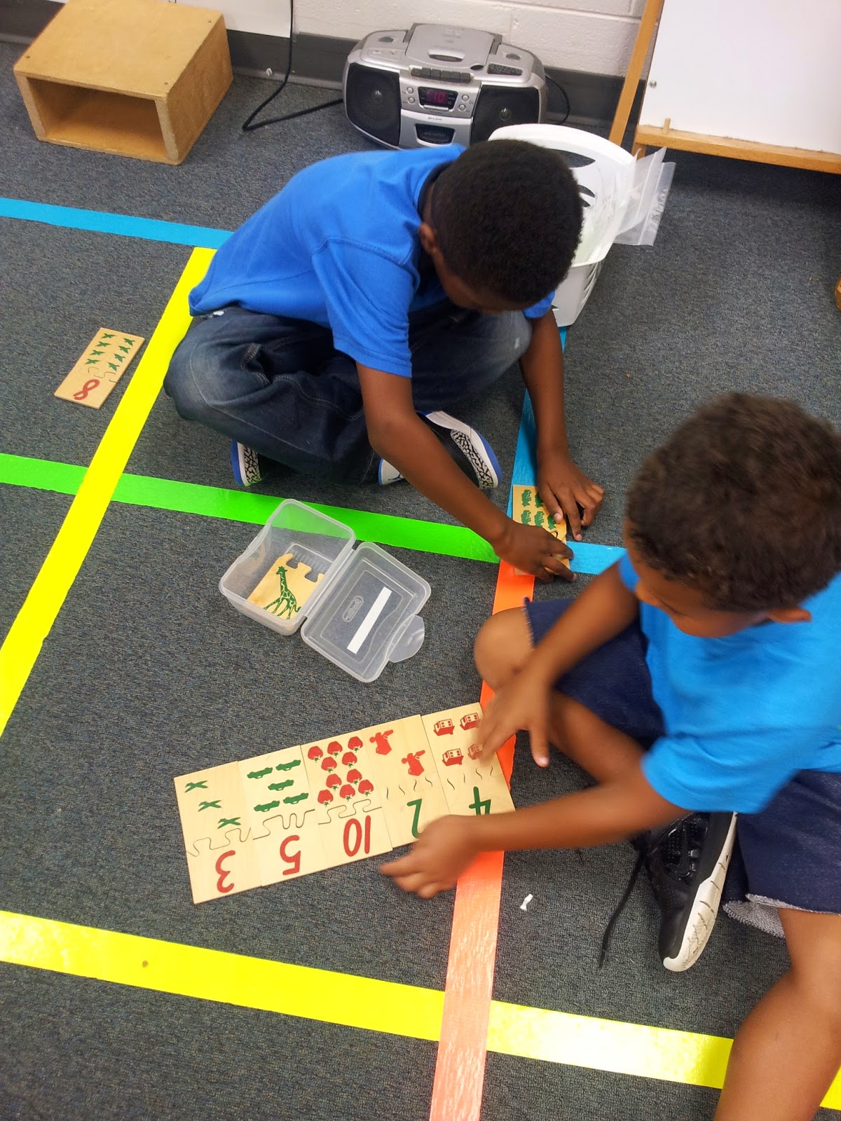 littlecubliteracy: Math and Literacy Station Rotation