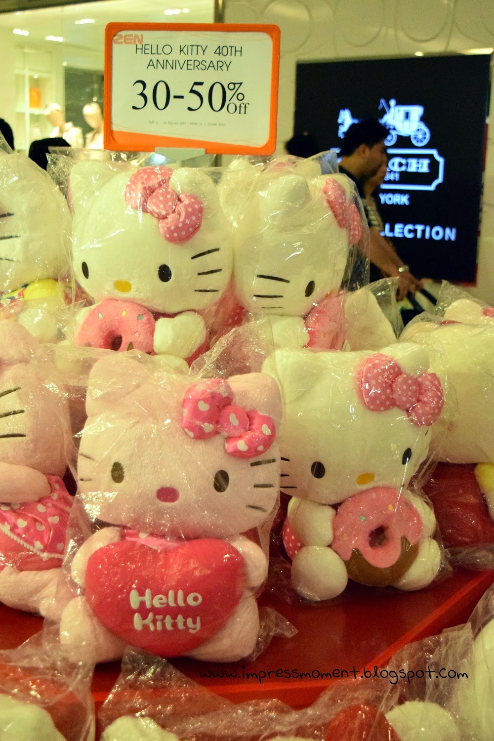 Impress Moment: HeLLo KiTTy "FiRST HuG iN THaiLaND", I GoT It!!!