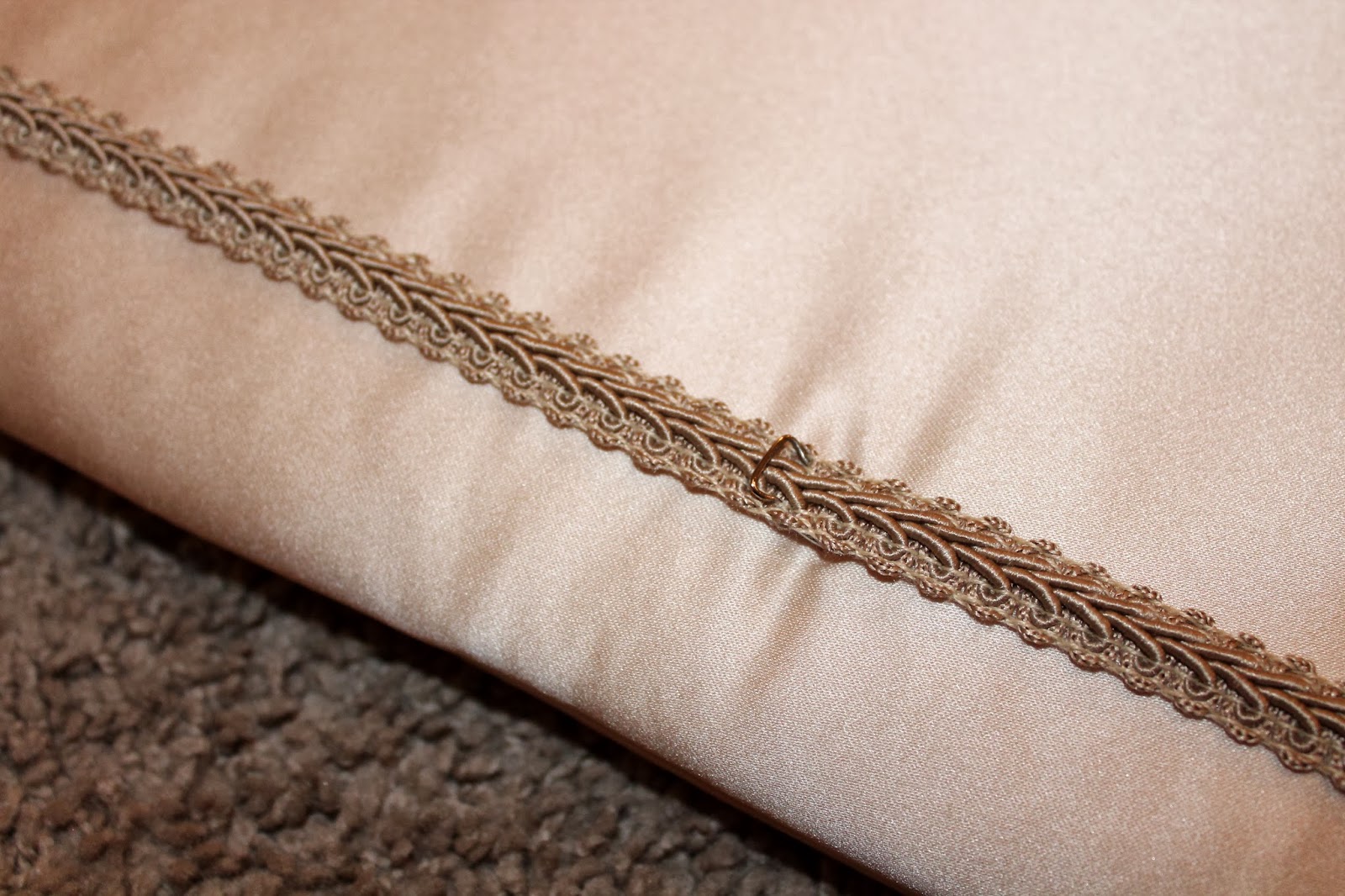 Crafting Life Together: DIY Headboard