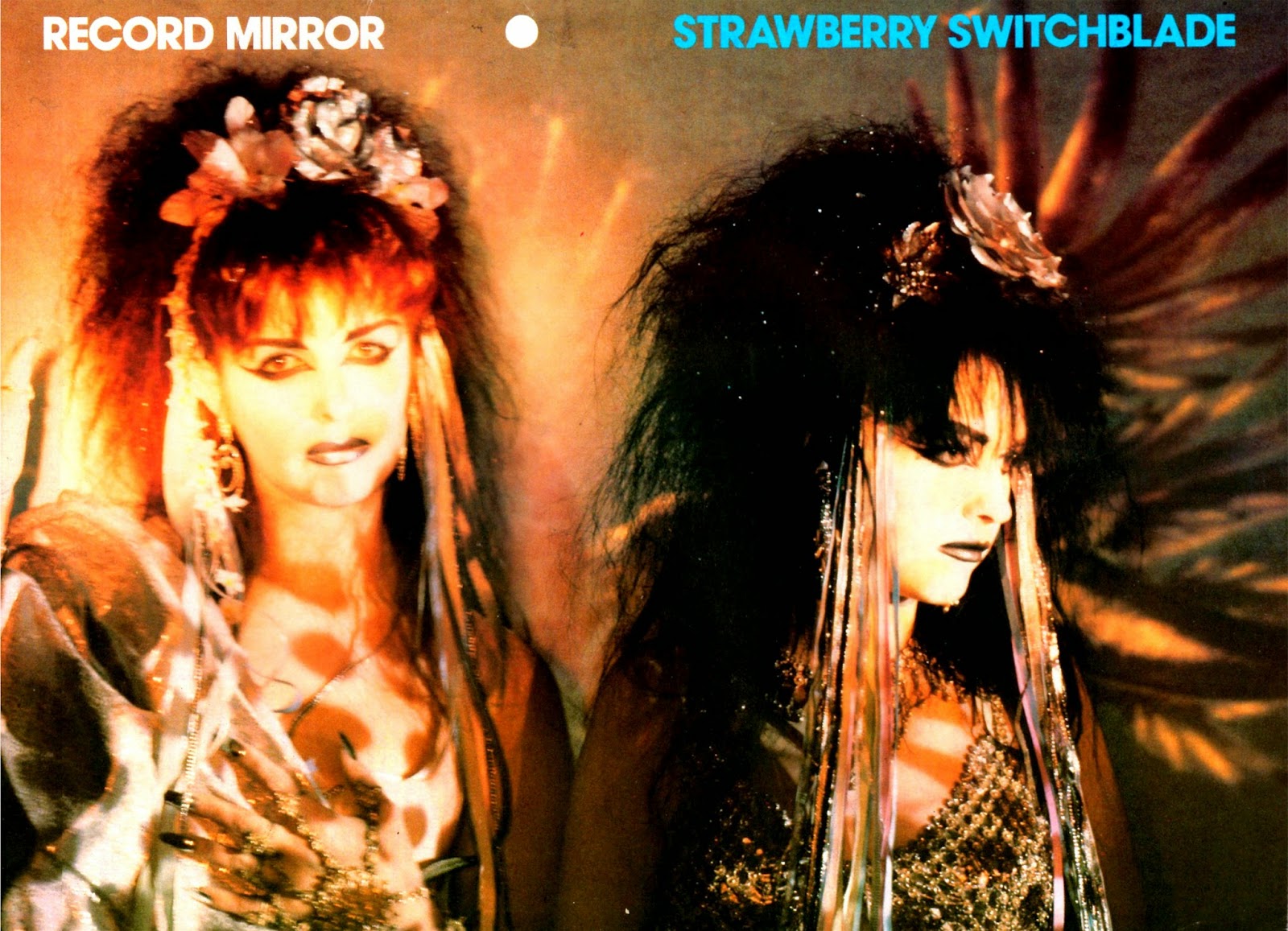 Lansure's Music Paraphernalia: STRAWBERRY SWITCHBLADE