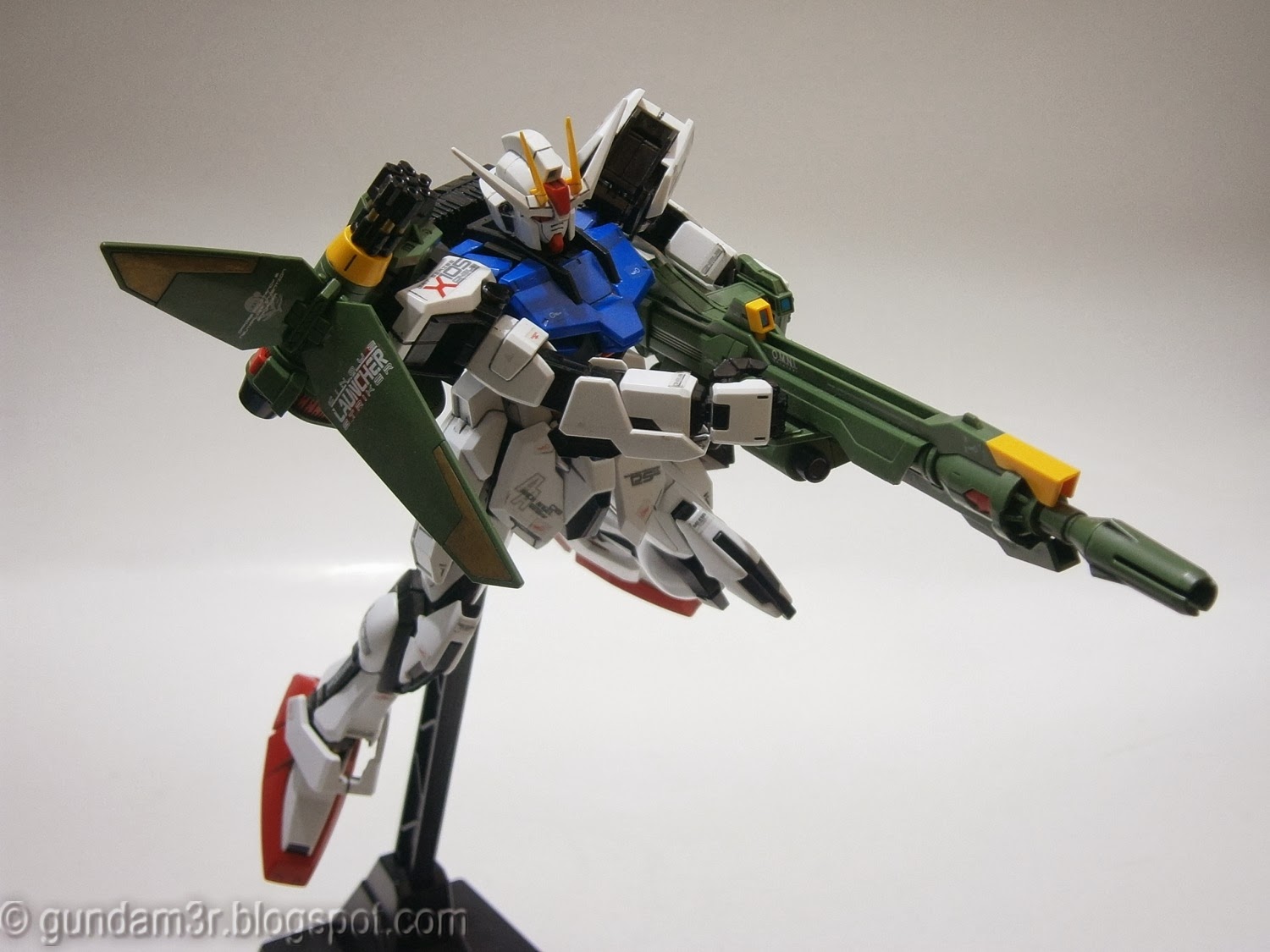 Launcher/Sword Strike Gundam MG Review Part 4