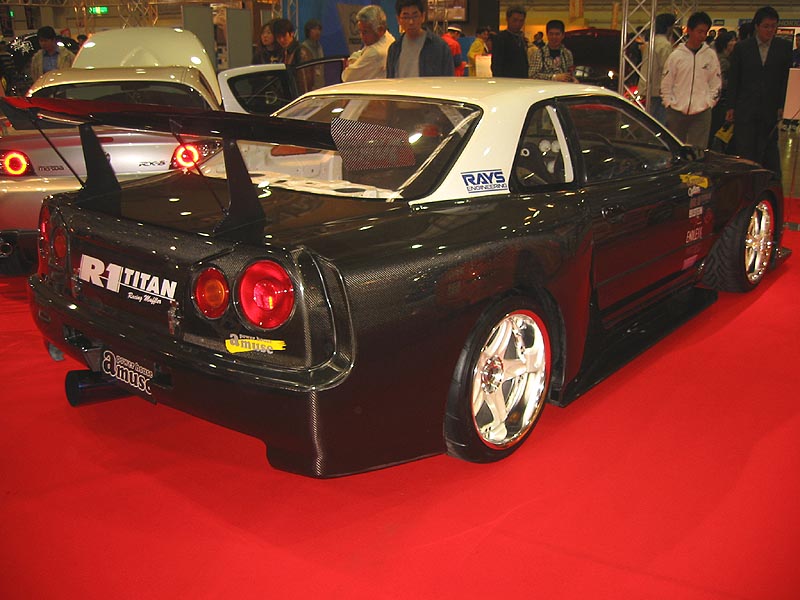 DorifutoZoku: Amuse Carbon R BNR34