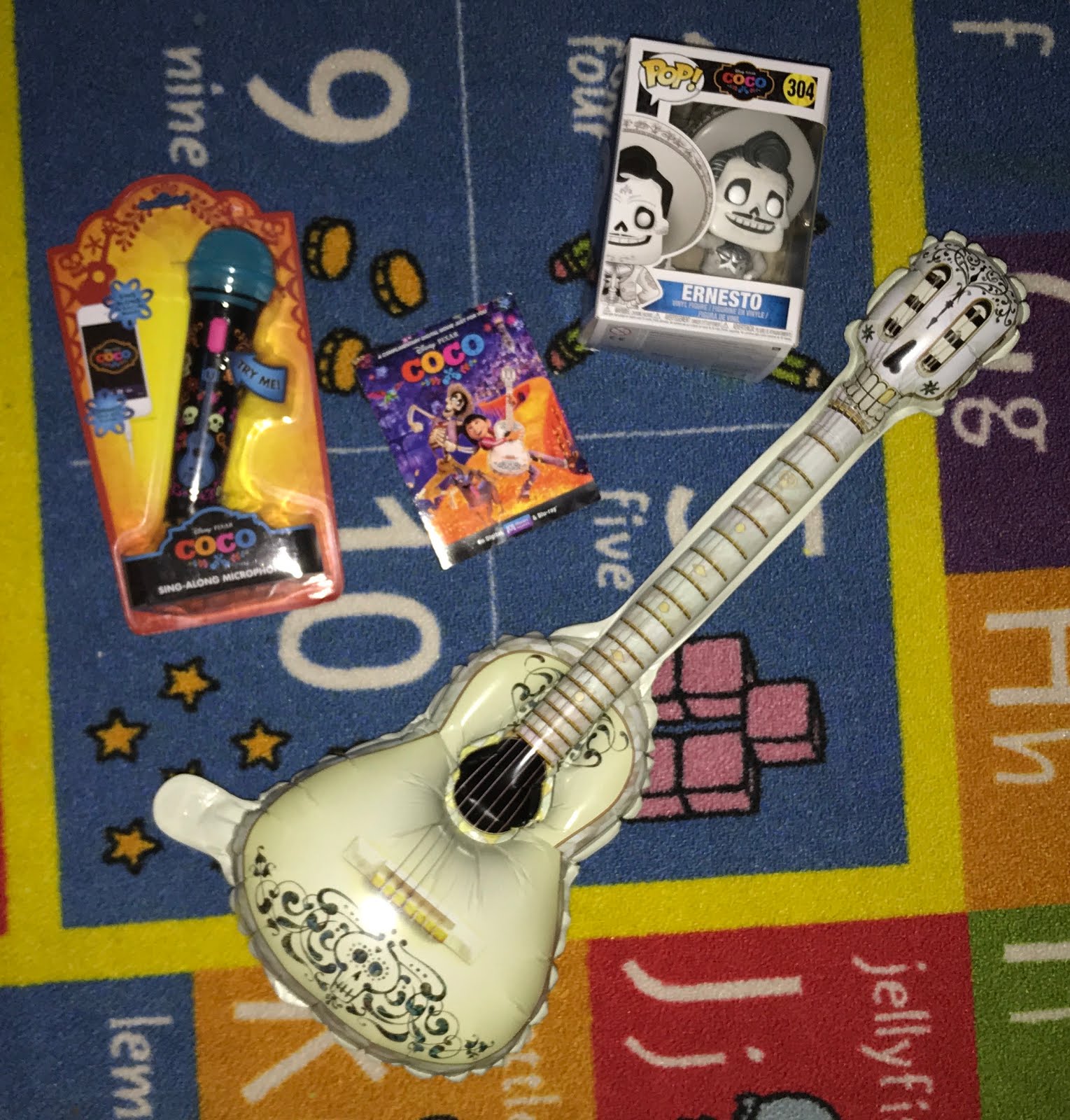 #DISNEY COCO MOVIE NIGHT & A GIVEAWAY - C'est La Vie