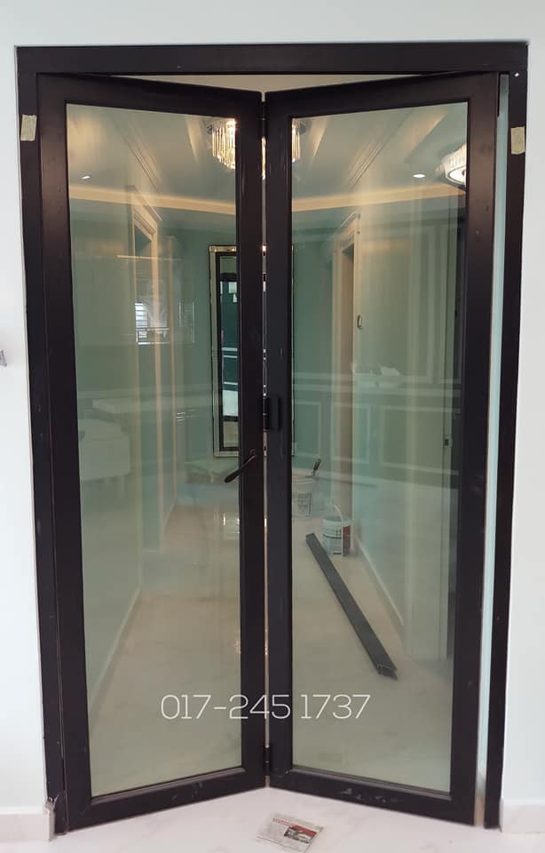 SPECIALIST MENGECAT / PLASTER SILING / RENOVATION