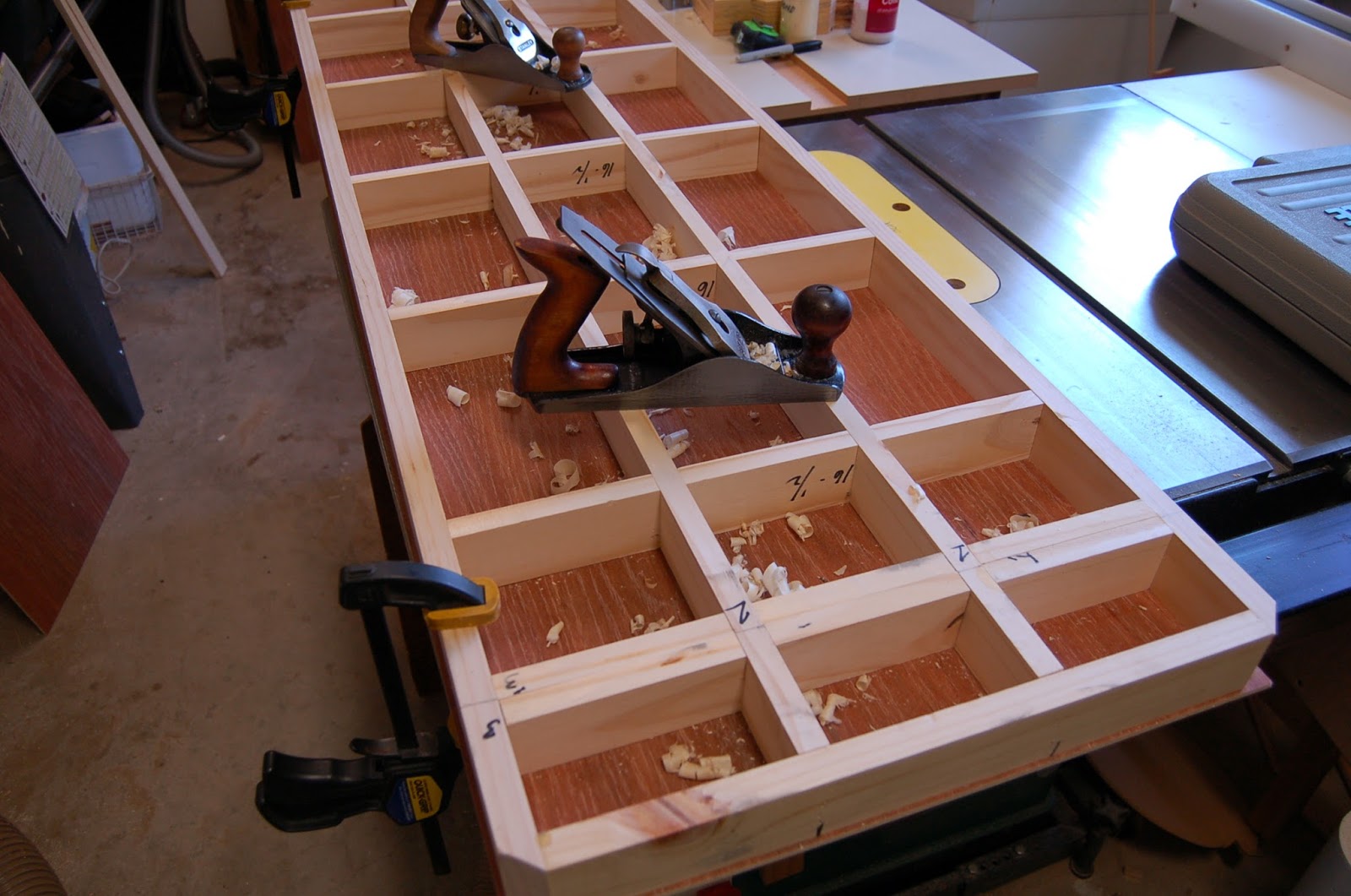 Woodworks Made Easy: Bedroom (Torsion box) Bench