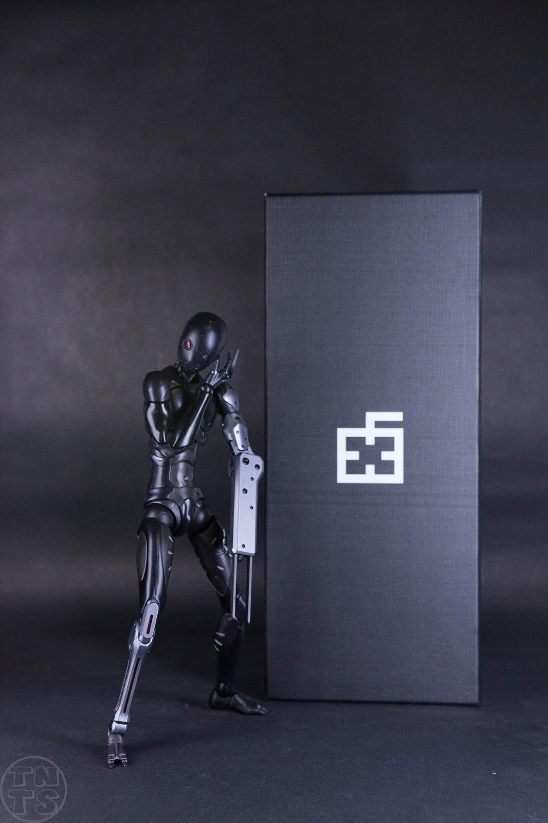 That New Toy Smell: Review - ToA – 1000 Toys 1/6 CaRB (Collared and ...