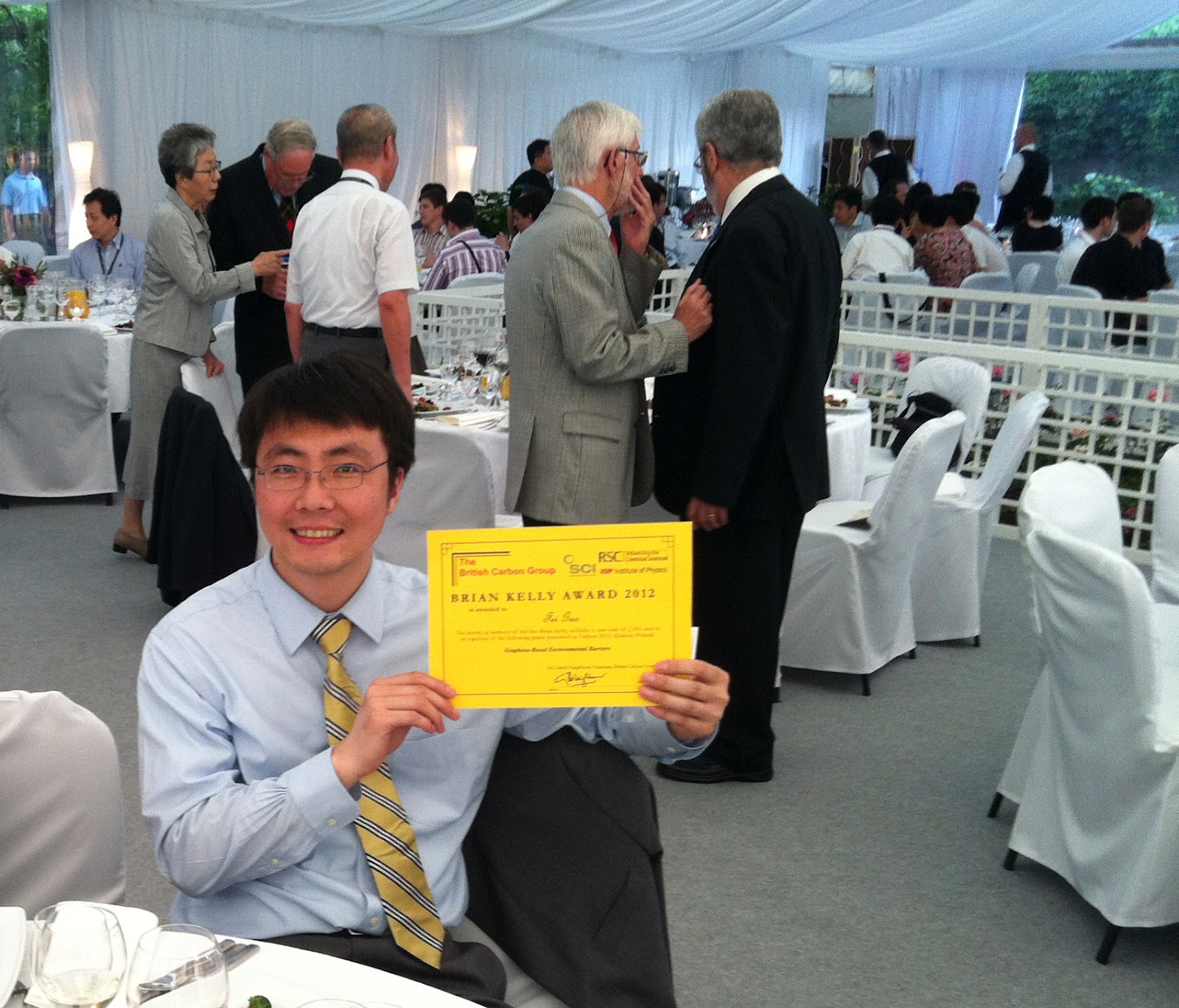 Brown Engineering News: Fei Guo Ph.D. ’12 Receives Brian Kelly Award