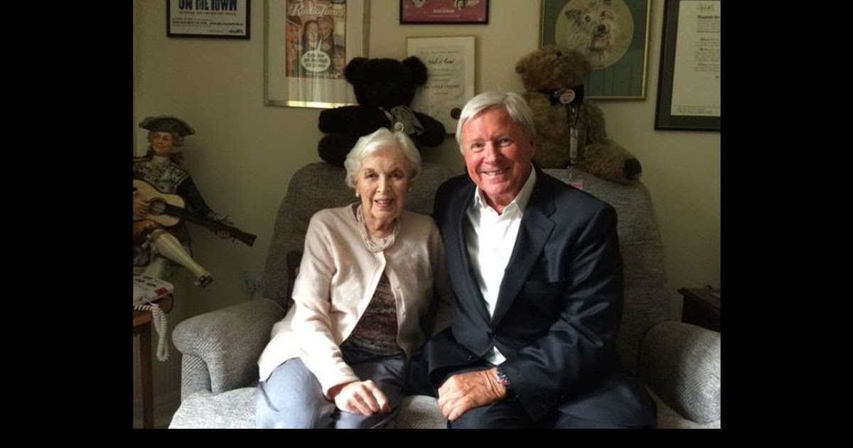 Carry On Blogging!: Dame June Whitfield's Last Interview