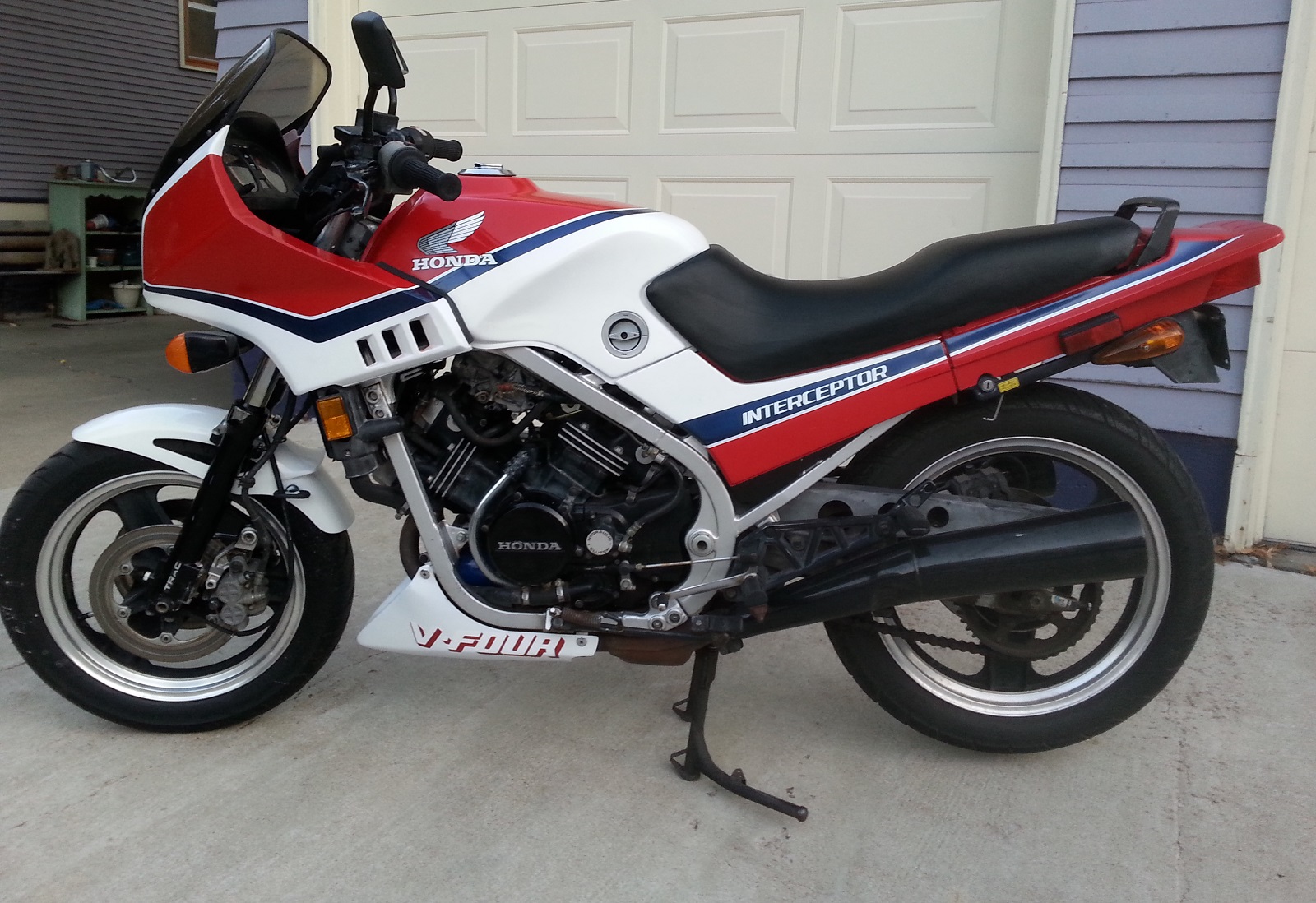 66 Auto Color: 1985 Honda VF500F Interceptor - Like New Again