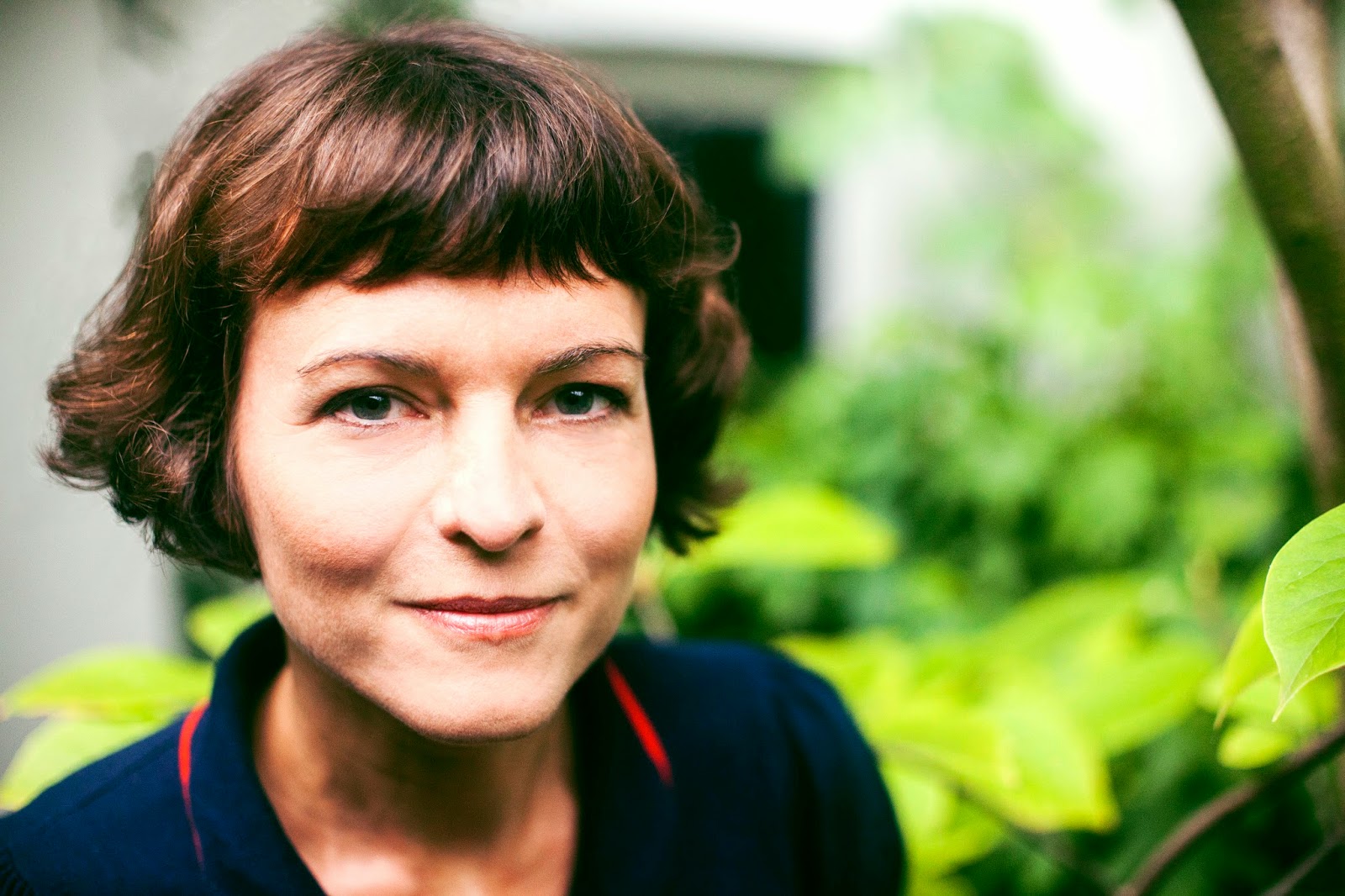 Reduce Footprints: "Homegrown Tea" - Review and Giveaway