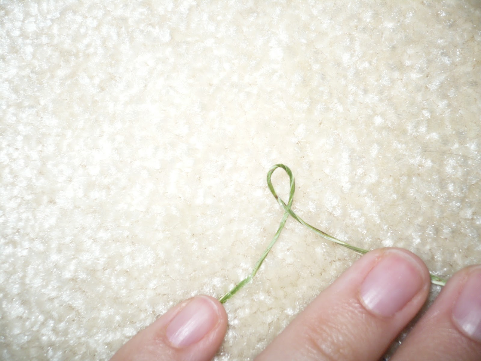 The Paracord Project: DIY: How to Make Natural Cordage