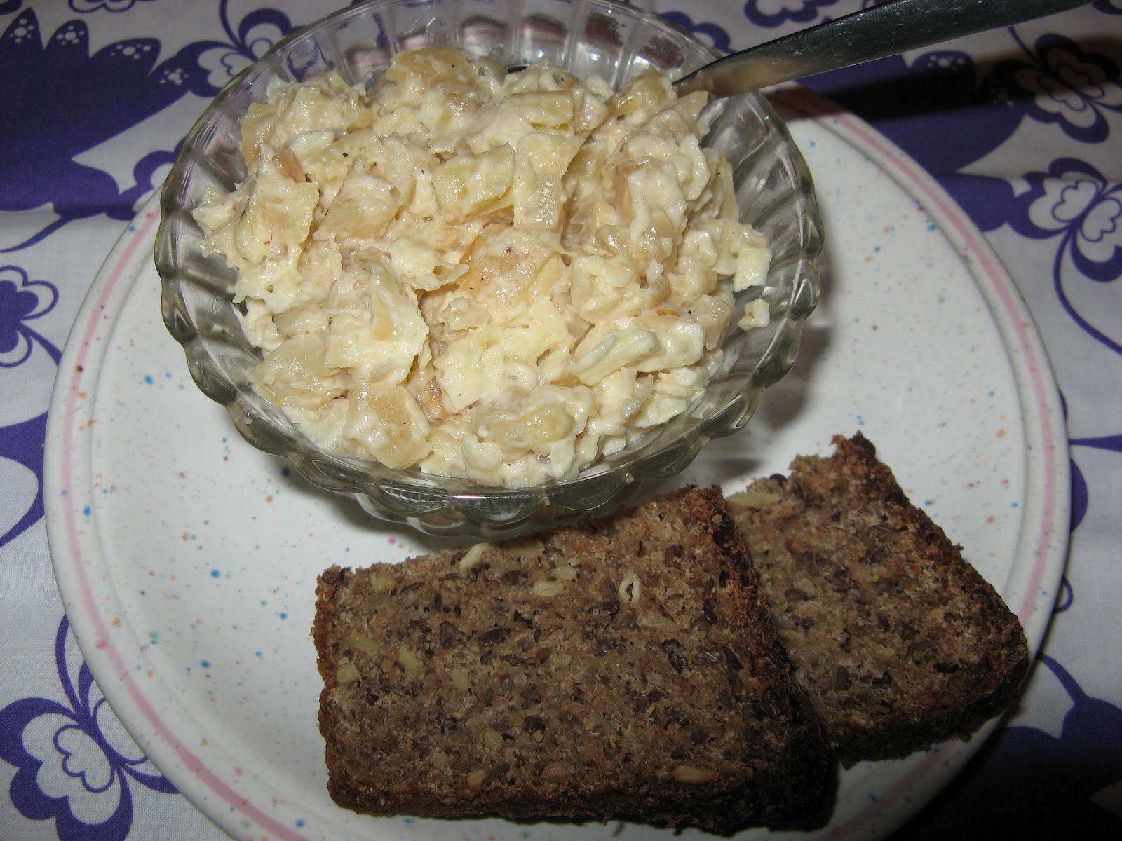 Taip norėjau...: Salierų - pastarnokų salotos