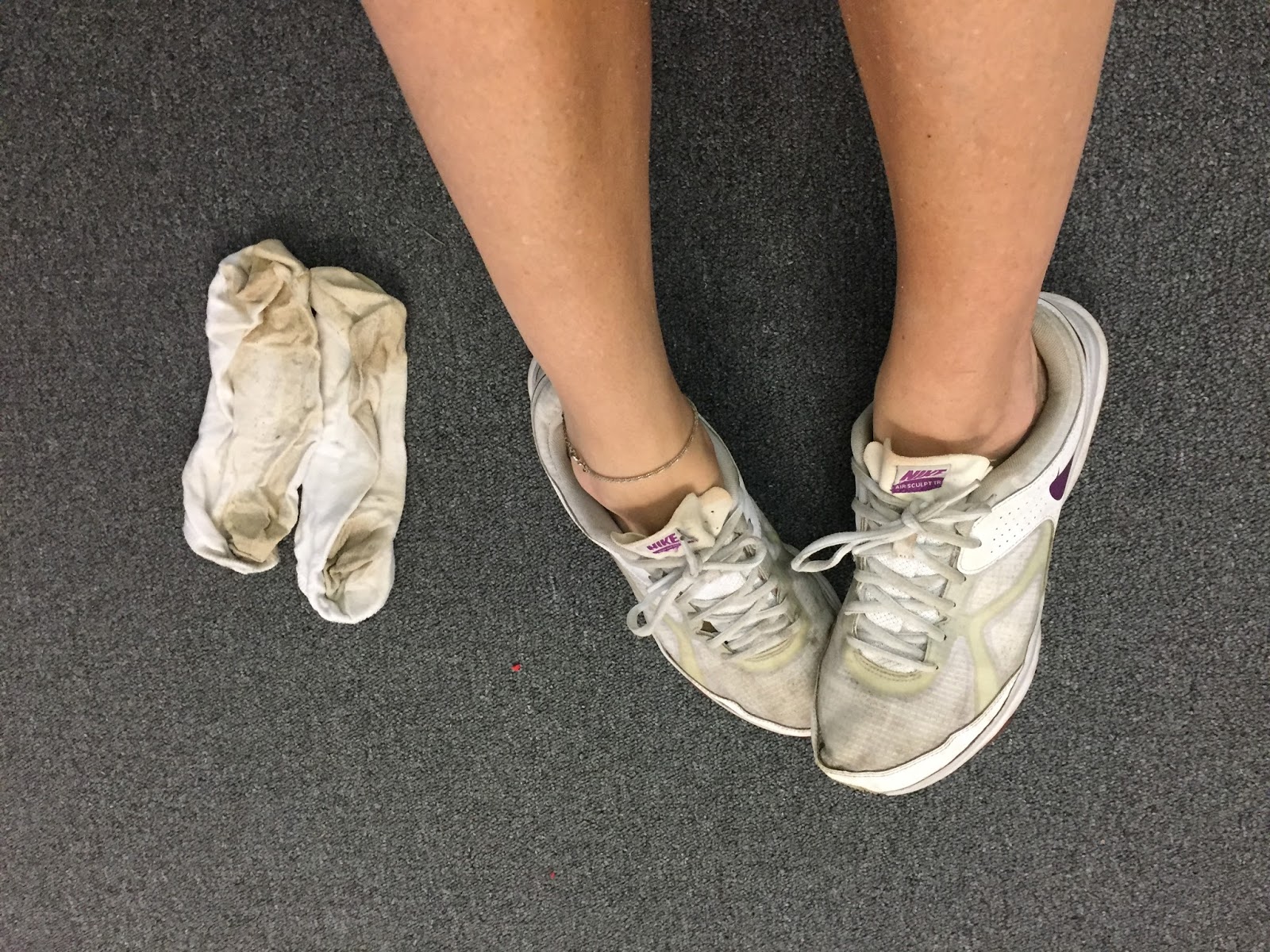 Briddys Feet: Off to ballet straight from work in really trashed black ...