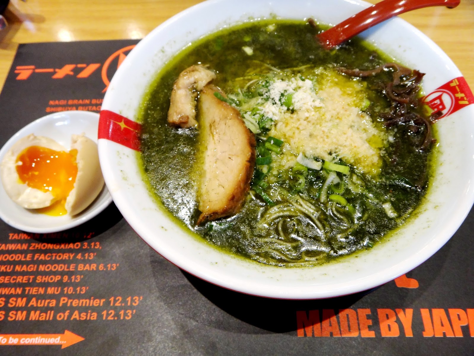 tetadventurer: Ramen Nagi now in SM Mall of Asia! :)