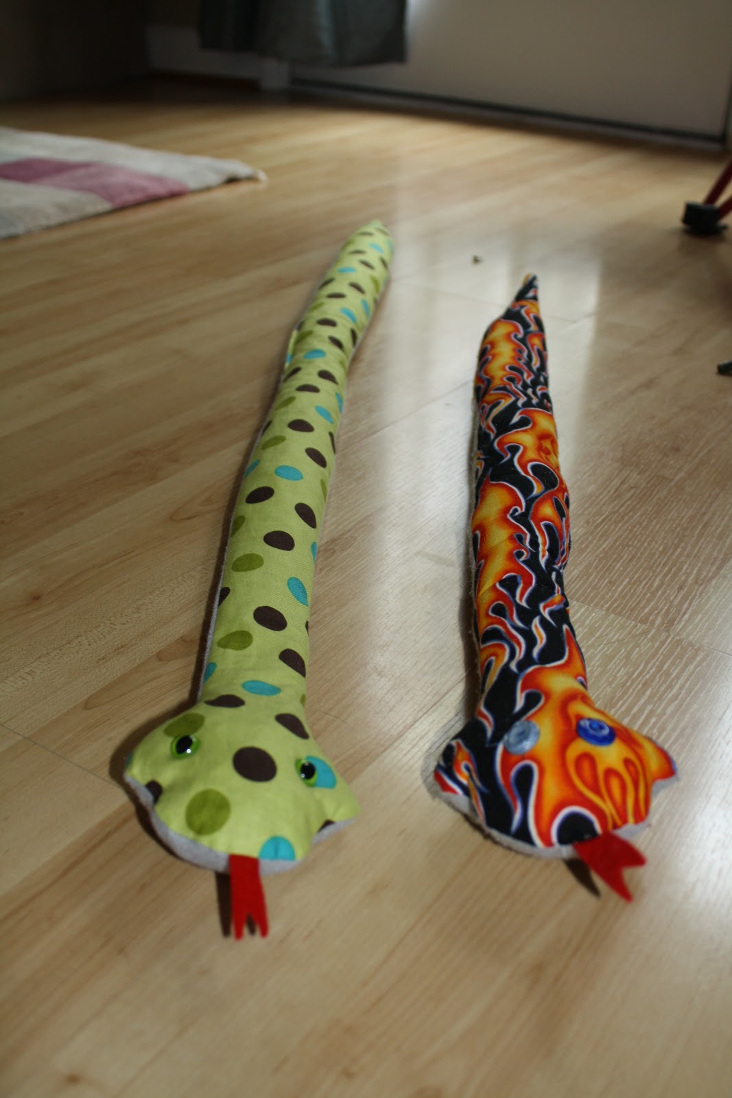 Adventures with the Mocha Monday Moms: Sweet Spring Snakes Tutorial