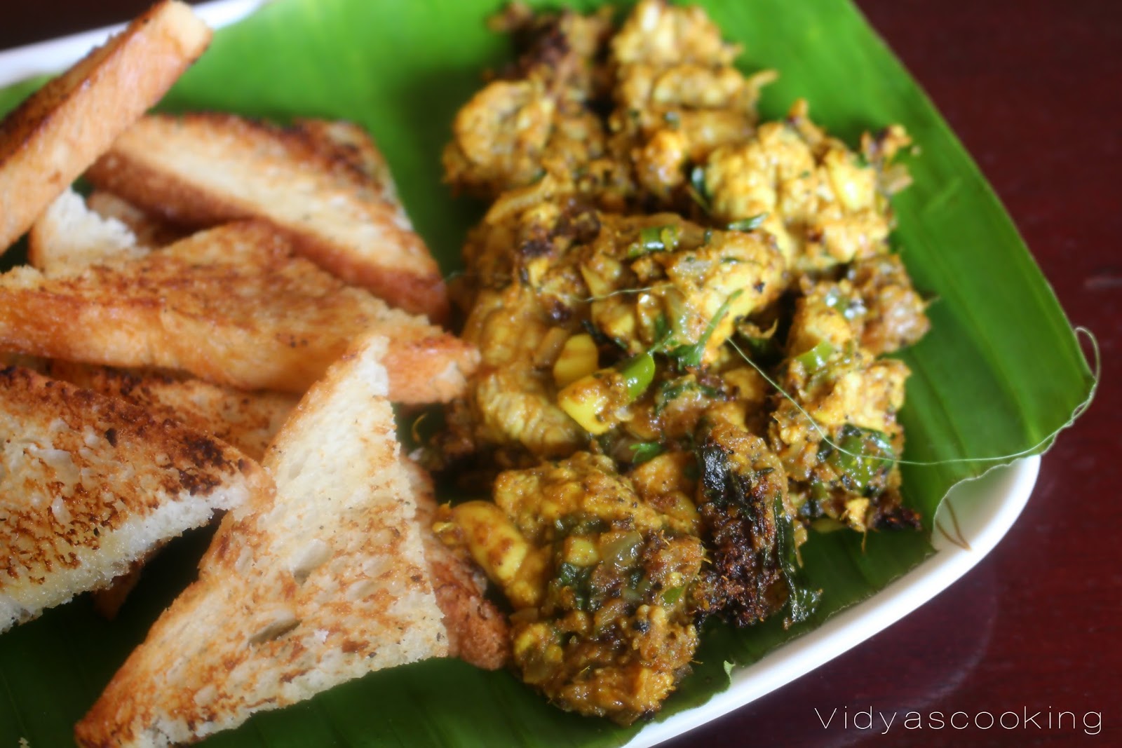 Mutton Brain Fry (Bheja Fry) Recipe / Moolai Varuval