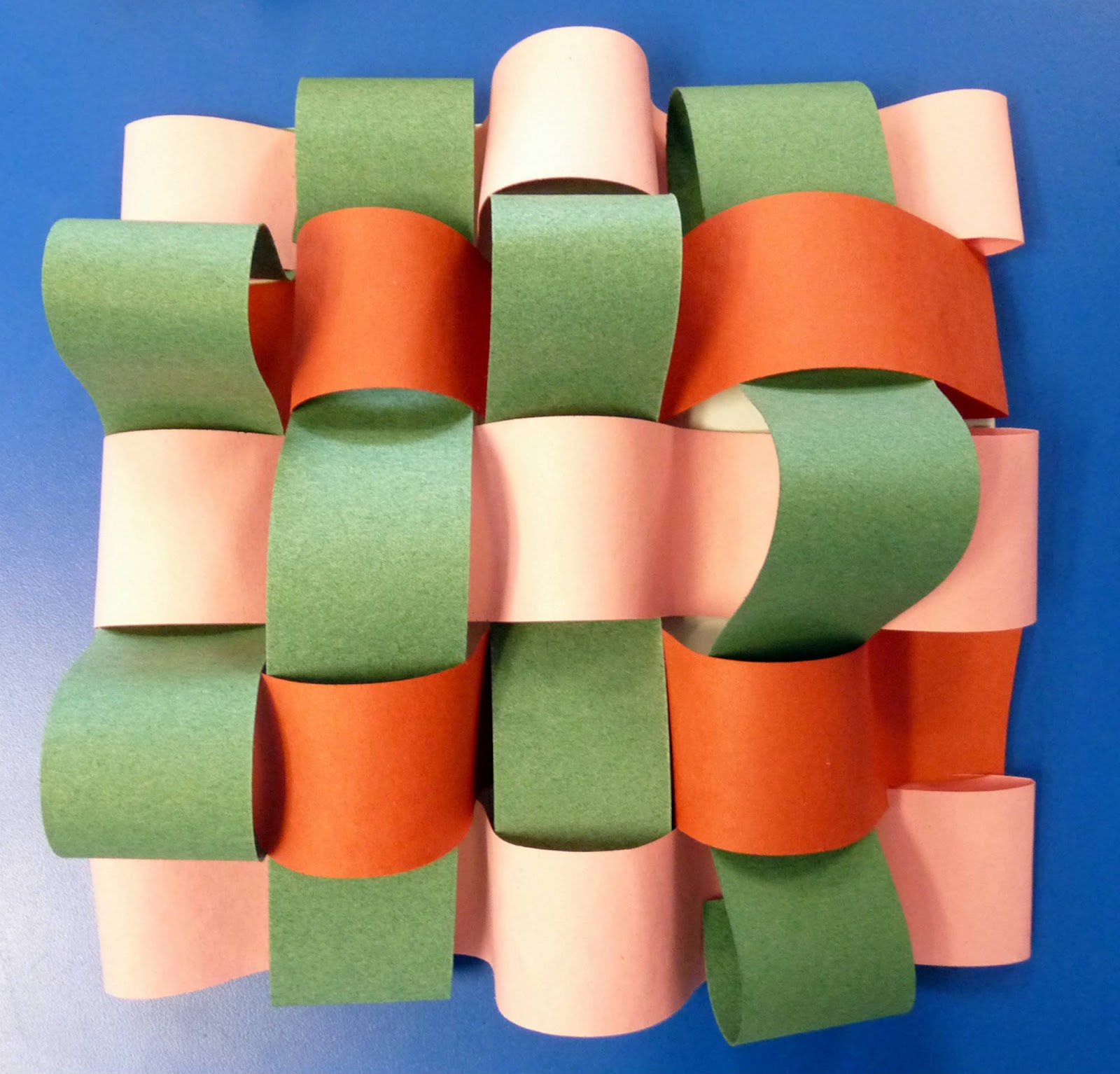 Art. Paper. Scissors. Glue!: 3D Weaving