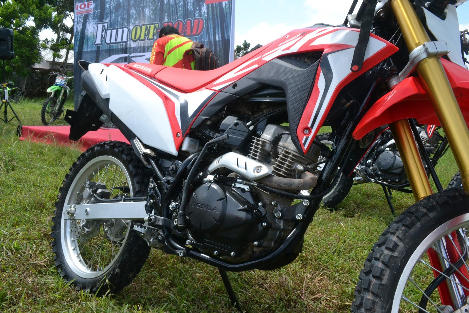 Honda CRF 150 L, Motor Trail yang Bisa Digunakan Oleh Siapa Aja Dimedan ...