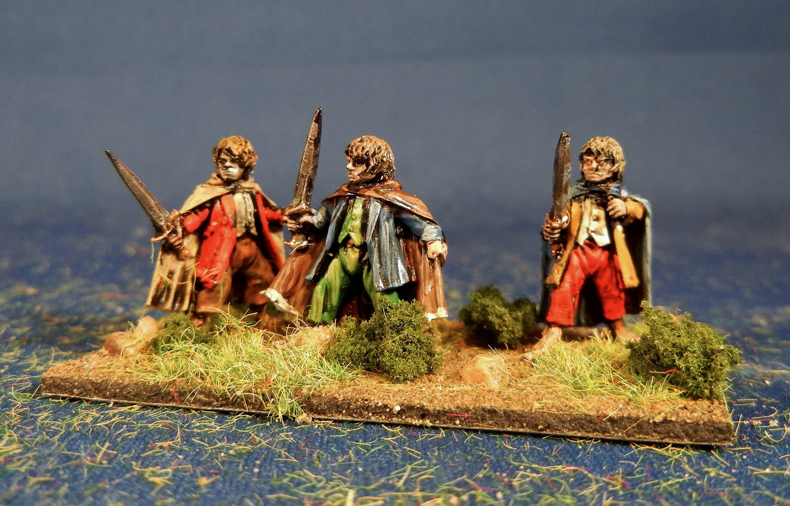 Bob's Miniature Wargaming Blog: 28mm hobbits for HoTT