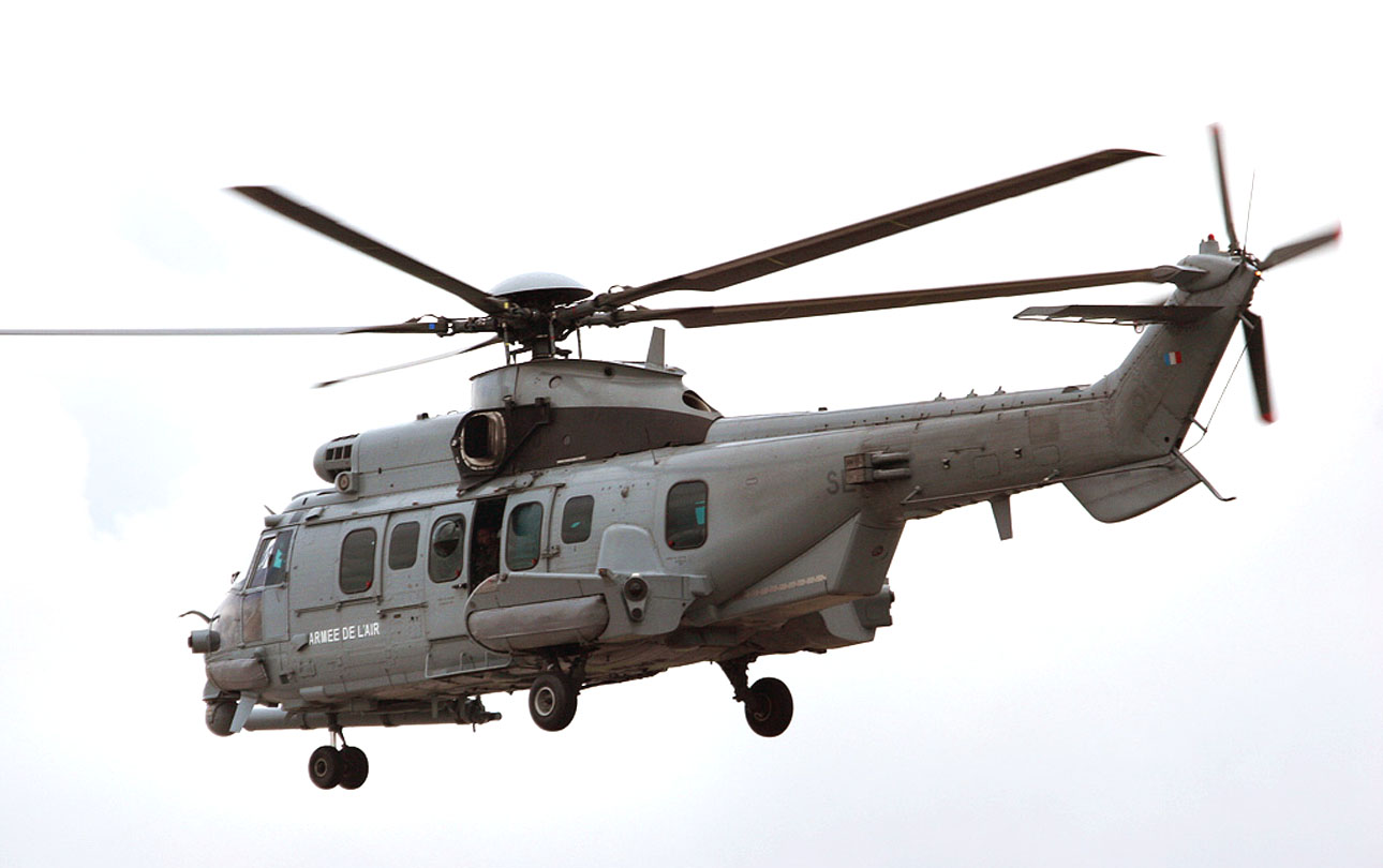 nhungdoicanh: Eurocopter EC-725 Super Cougar / Caracal