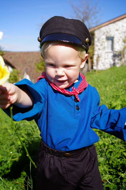Bells and Whistles: Cute Little Dutch Children
