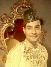 EXOTIZONE: Tokoh Perancang Lambang Burung Garuda Indonesia