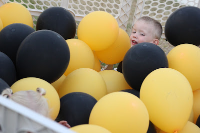 Life on Poppy Lane: Twins 3rd Birthday: School Bus Party