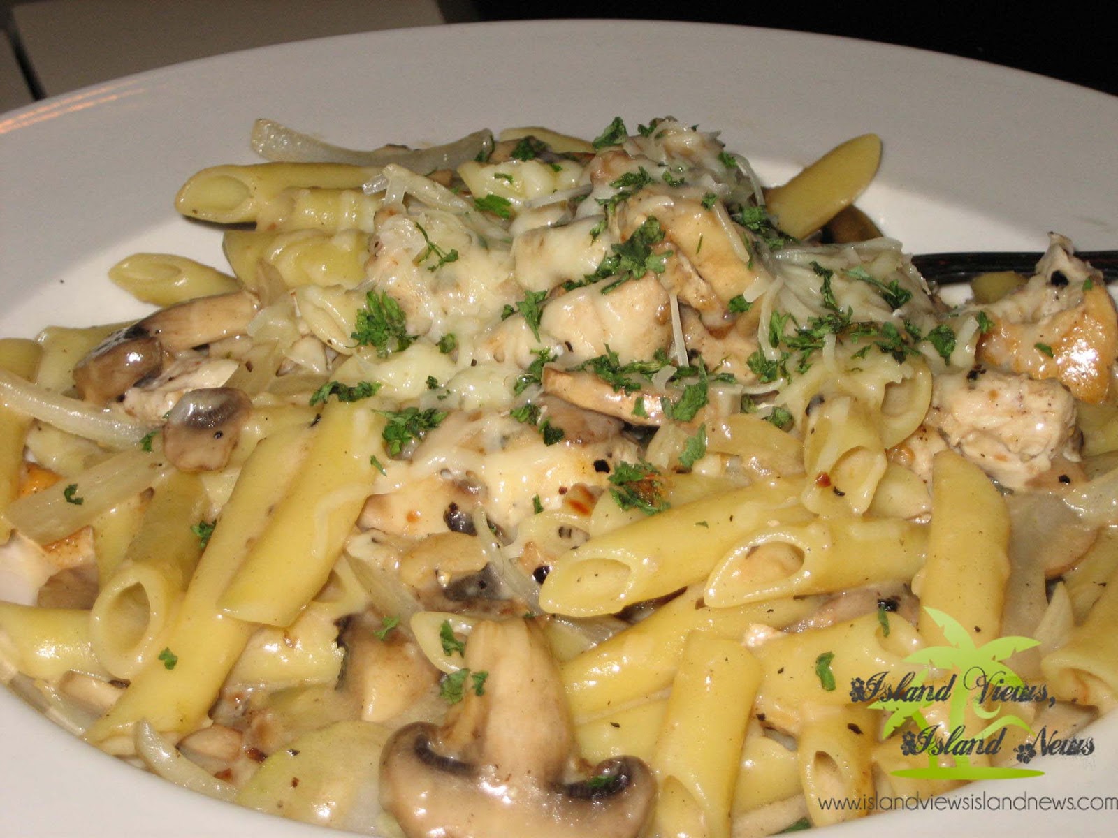 Hawaii Mom Blog: Uncle Bo's Pupu Bar & Grill