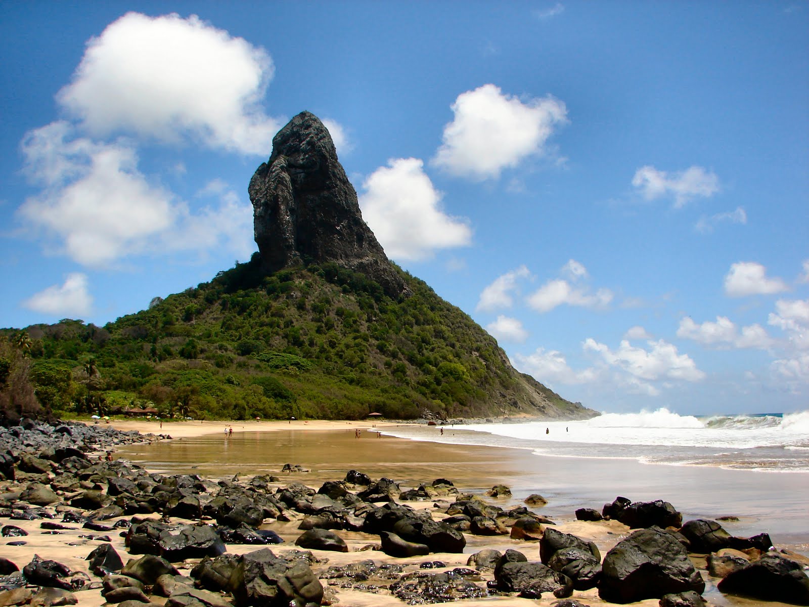 Fernando de noronha the beautiful beach | Beautiful Place in the World