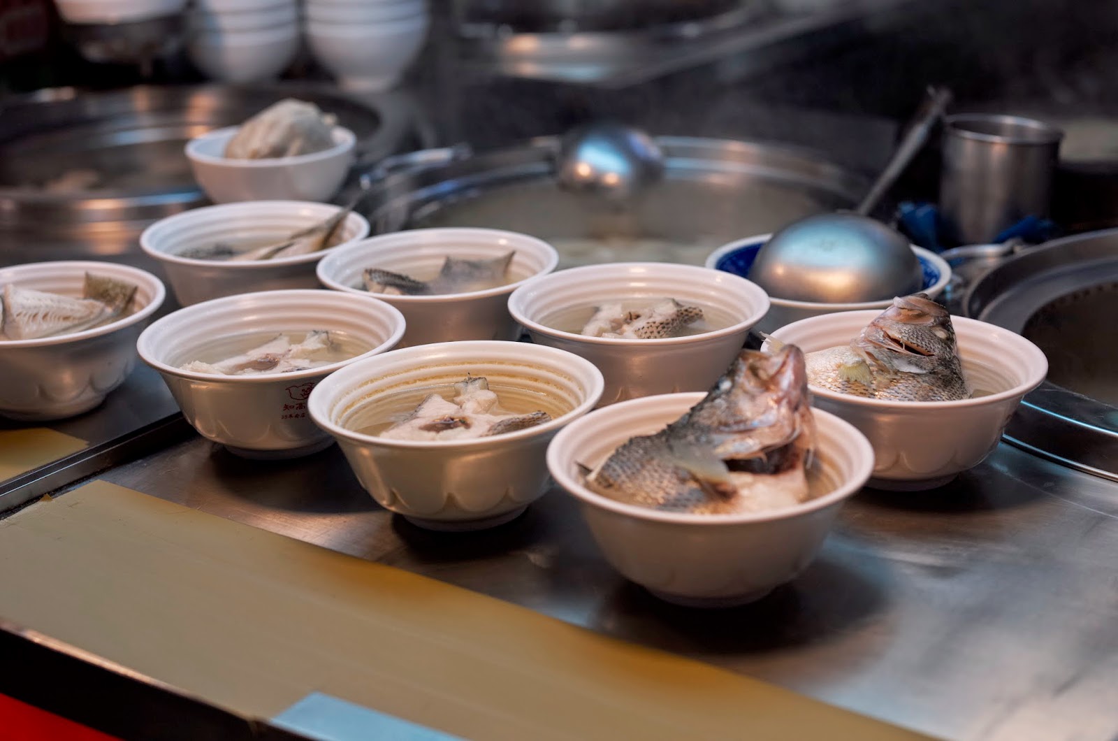 GlobalGoodFood: Snakes and Hookers at Snake Alley Huaxi Street Market ...