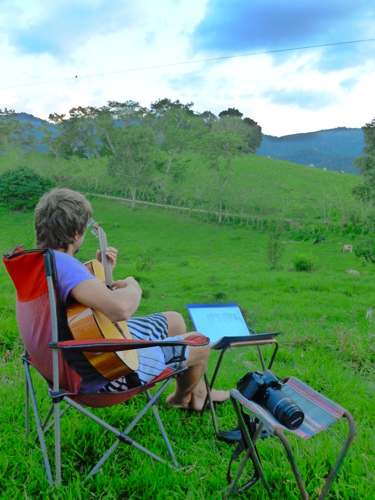 por america andando: Excusándose de un Silencio y más