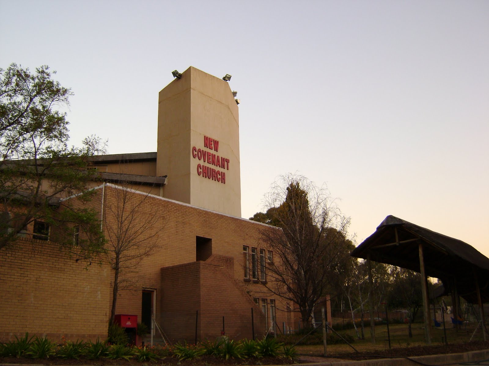 Snapshot South Africa: Sunday, August 21 (Bryanston, Johannesburg)