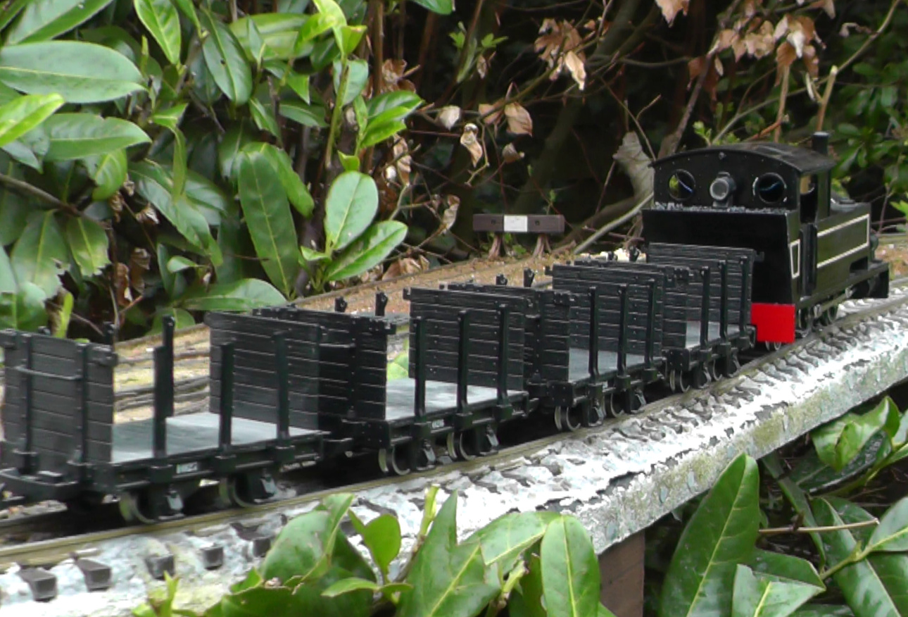 Peckforton Light Railway: How I weathered some LGB Feldbahn timber ...