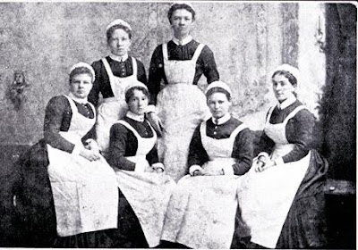 Dream Nurse Travel: Nurse Uniforms Through the Ages