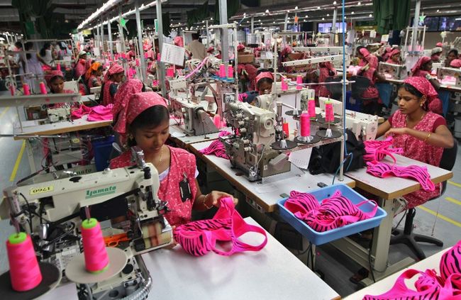 Fashion Management & Marketing : VICTORIA'S SECRET'S SWEATSHOP SCANDALS